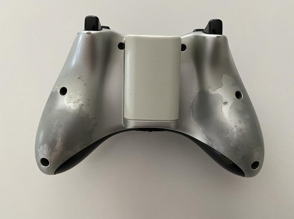 Microsoft Xbox 360 Wireless Controller Silver | GameFleets