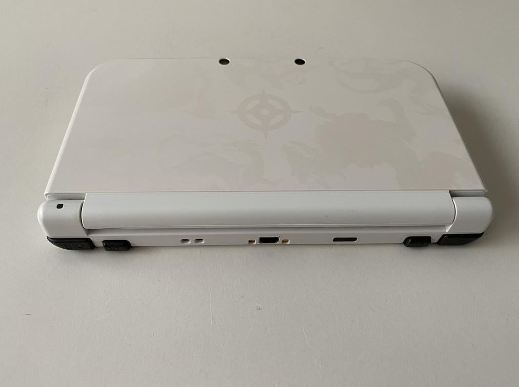 New Nintendo 3DS XL Console Fire Emblem Fates Edition | GameFleets